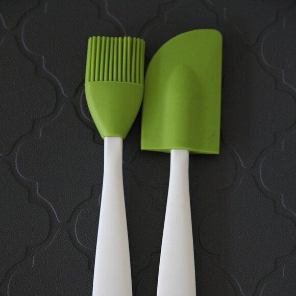 Dexas | Kitchen | Silicone Spatula And Marinating Brush | Poshmark